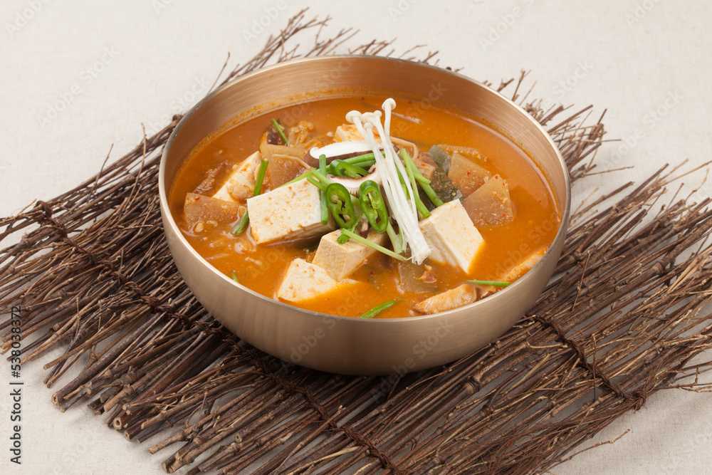 Foto de brisket doenjang jjigae, doenjang jjigae, doenjang jjigae ...