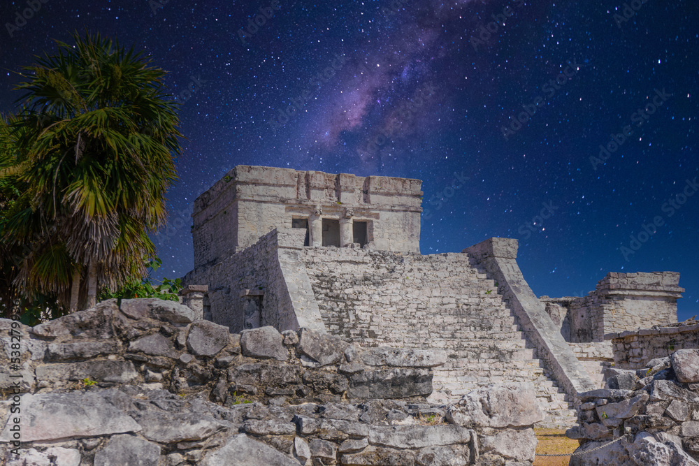 The castle, Mayan Ruins in Tulum, Riviera Maya, Yucatan, Caribbean Sea ...