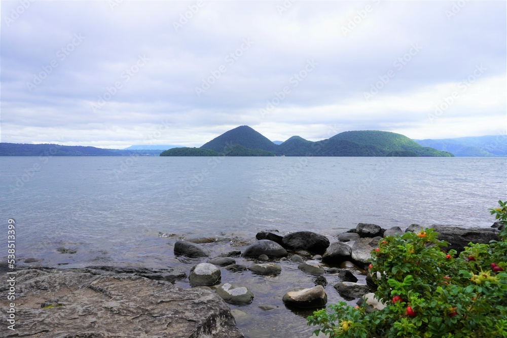 [Japan] View of Lake Toya (Toyako) and Nakajima (Toyako Town, Hokkaido ...