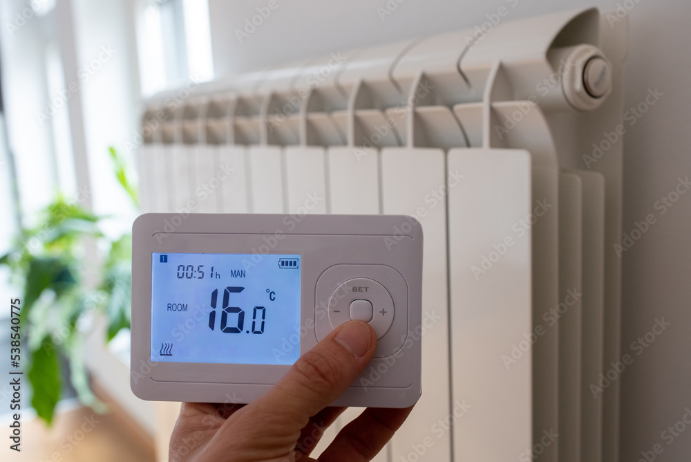 Thermostat control panel in cold room in gas restriction period Photos ...