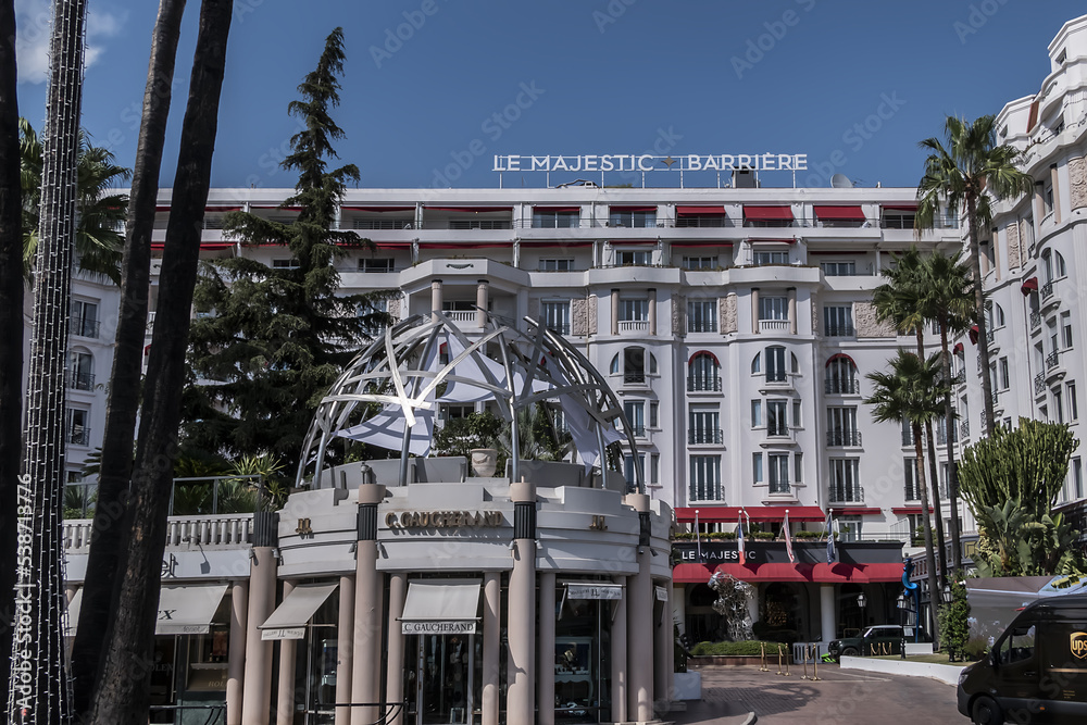 Housed in a Belle Epoque palace, luxurious Hotel Barriere Le Majestic ...