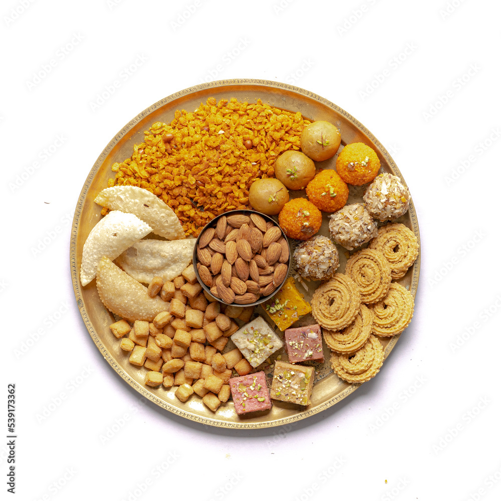 Diwali snacks , Diwali faral, Festival food items, Festival snacks from ...