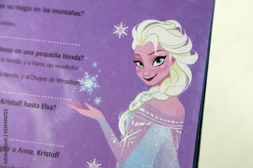 Elsa. Magazine with the characters of the movie Frozen: a frozen ...