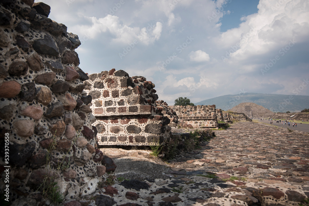 Teotihuacán Pyramids Mexico. Mexican pyramids Photography. Archaeology ...