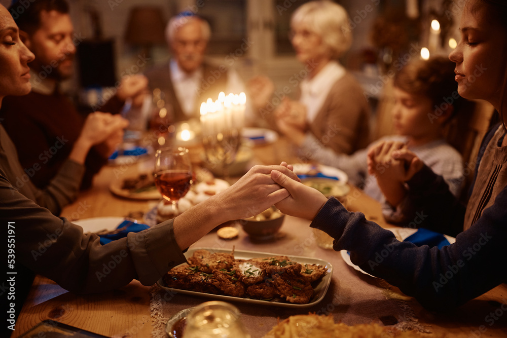 Jewish Family Dinner