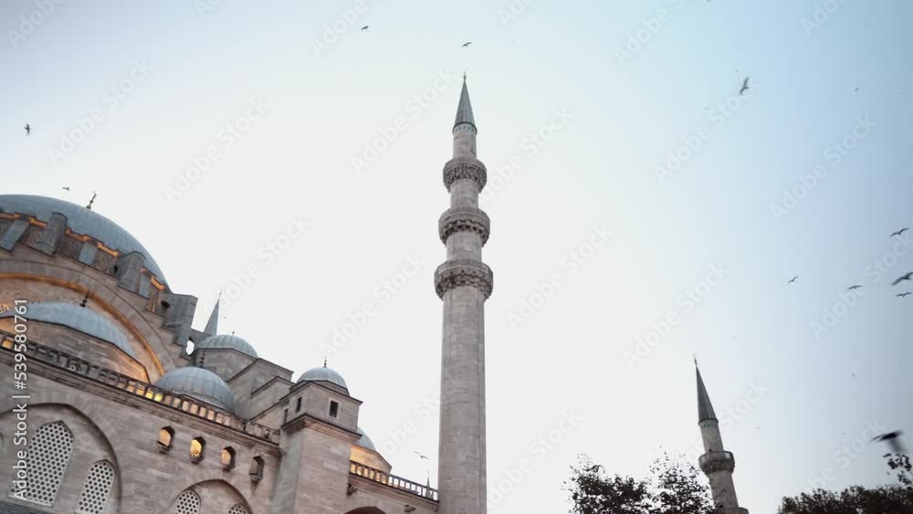 Suleymaniye in Istanbul. Suleymaniye Mosque Istanbul. The old part of ...