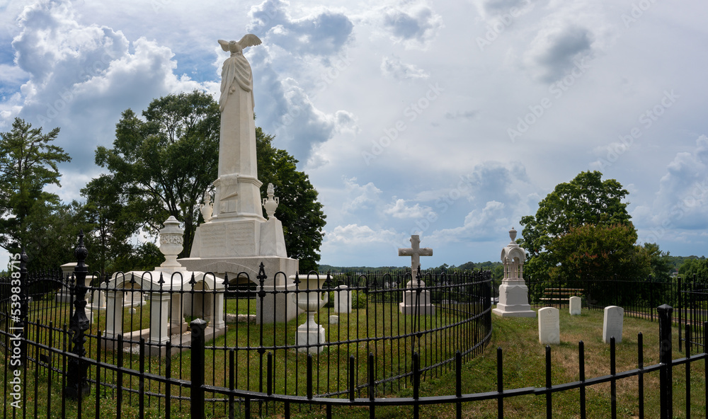 Andrew Johnson National Cemetery in Greeneville, Tennessee. Monument ...