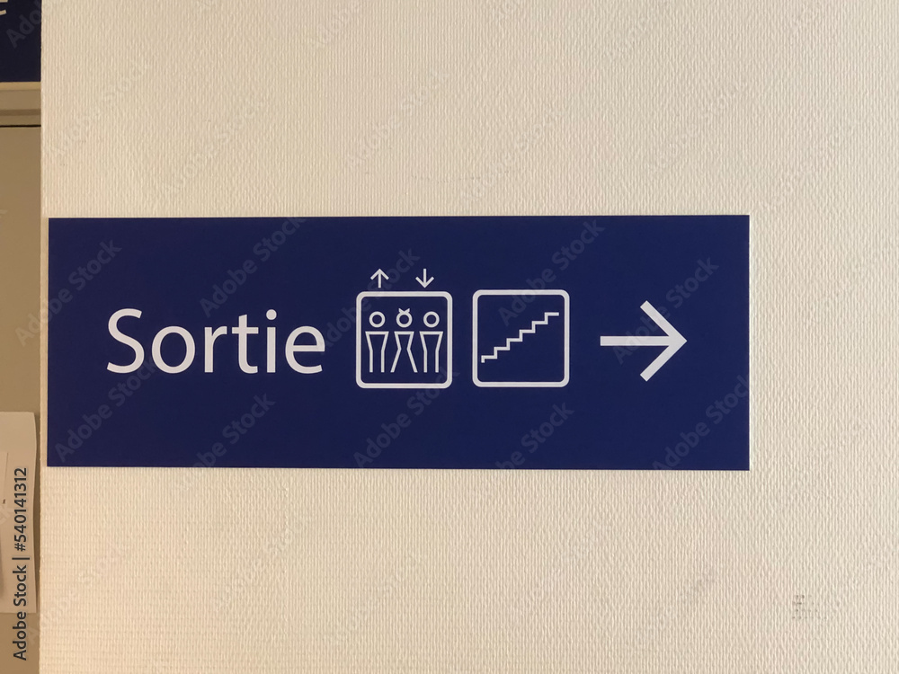 illustration d'une pancarte bleue avec écriture blanche pour montrer la ...