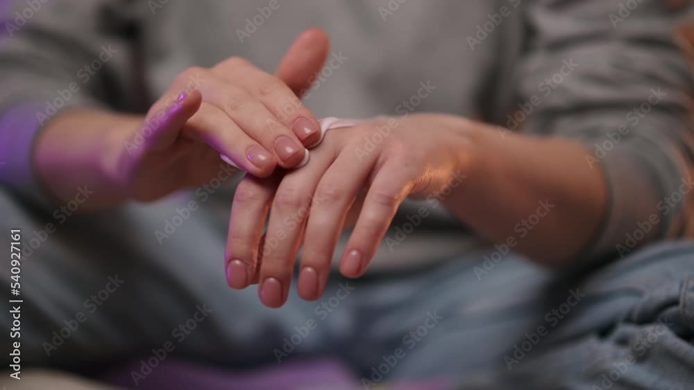 Beautiful female hands. Female hands Application Cream, Lotion. Spa and ...