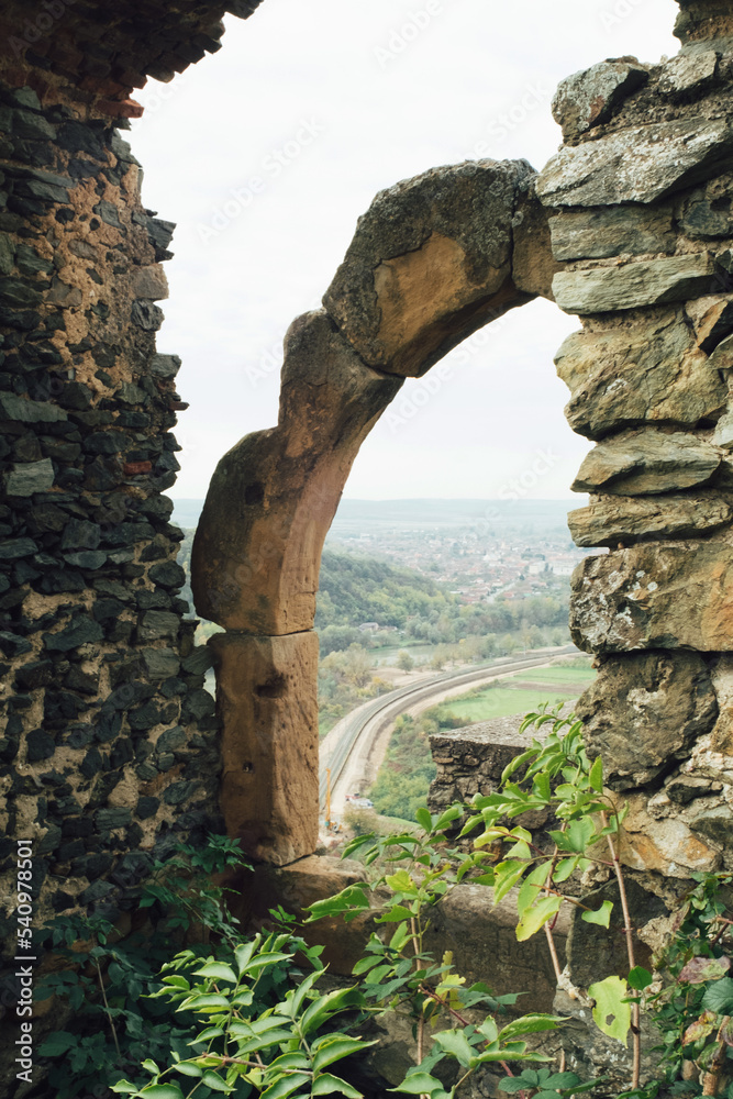 Ruins of medieval mountain Romanian castle Şoimoş Fortress (Cetatea ...
