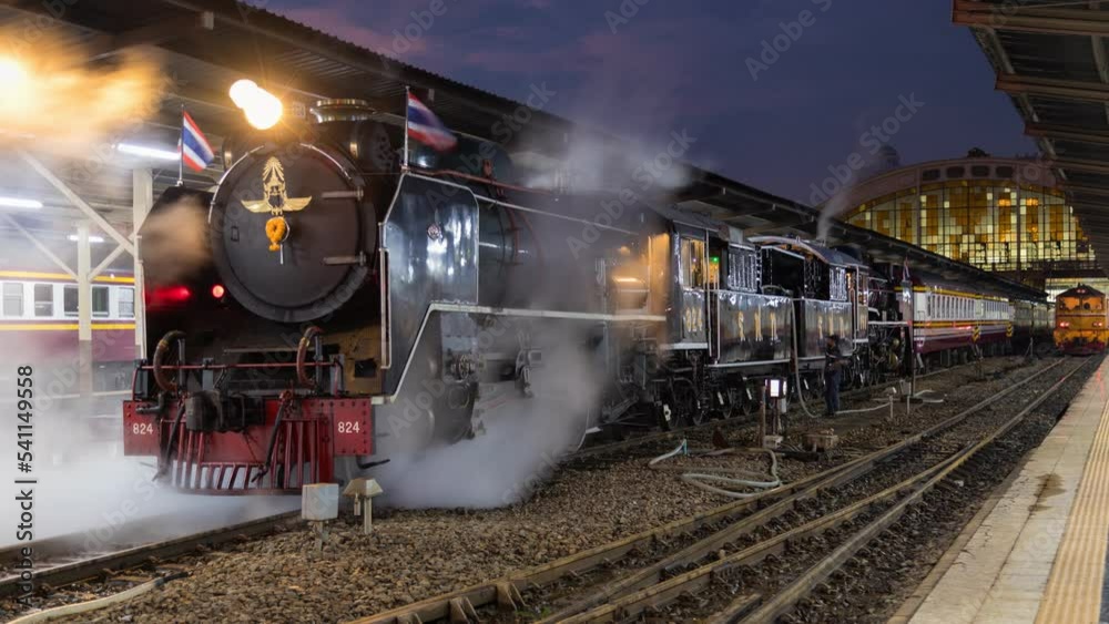 Open a steam locomotive parade to welcome "Piya Maharaj Day"steam ...