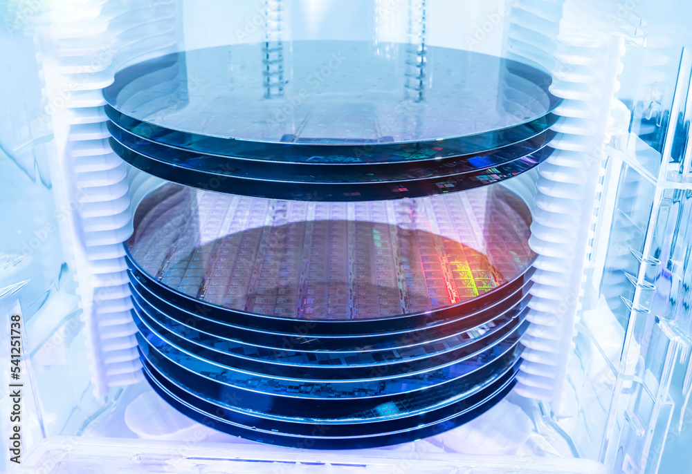 Silicon Wafer Under Cleanroom Fabrication in plastic holder box Stock ...