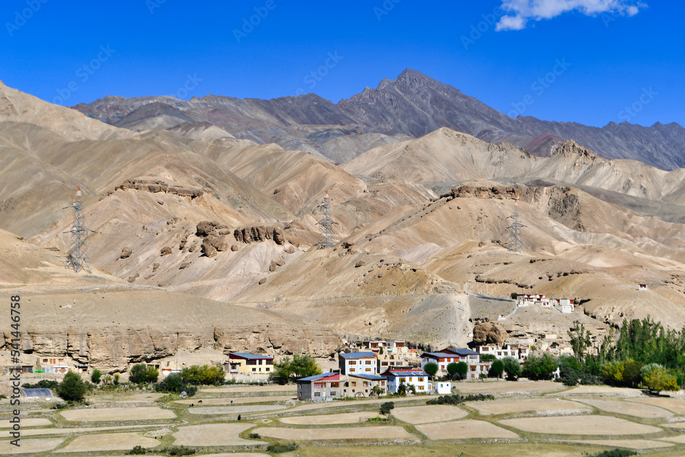 Fotu La is one of two high mountain passes between Leh and Kargil, the ...