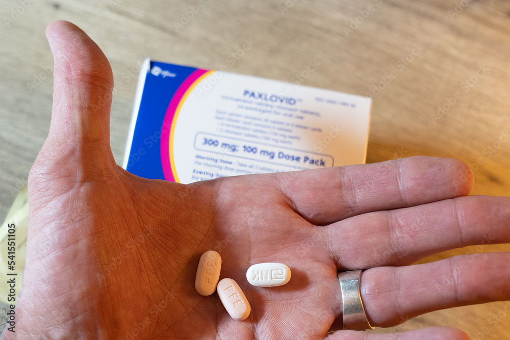 Detroit, Michigan -USA- October 26, 2022: Paxlovid tablets by Pfizer ...