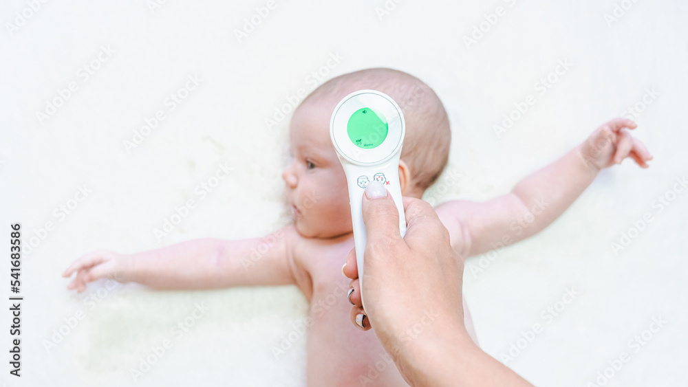 Thermometer child fever. Doctor check cold flu baby temperature care ...