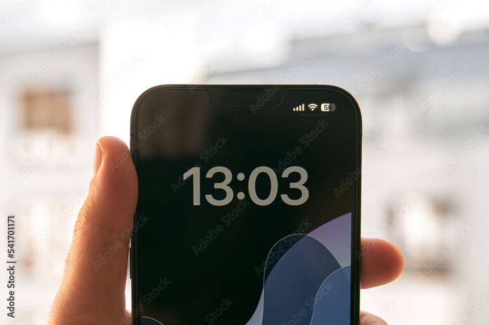 28 October 2022. Apple fixed a battery percentage icon in version iOS ...