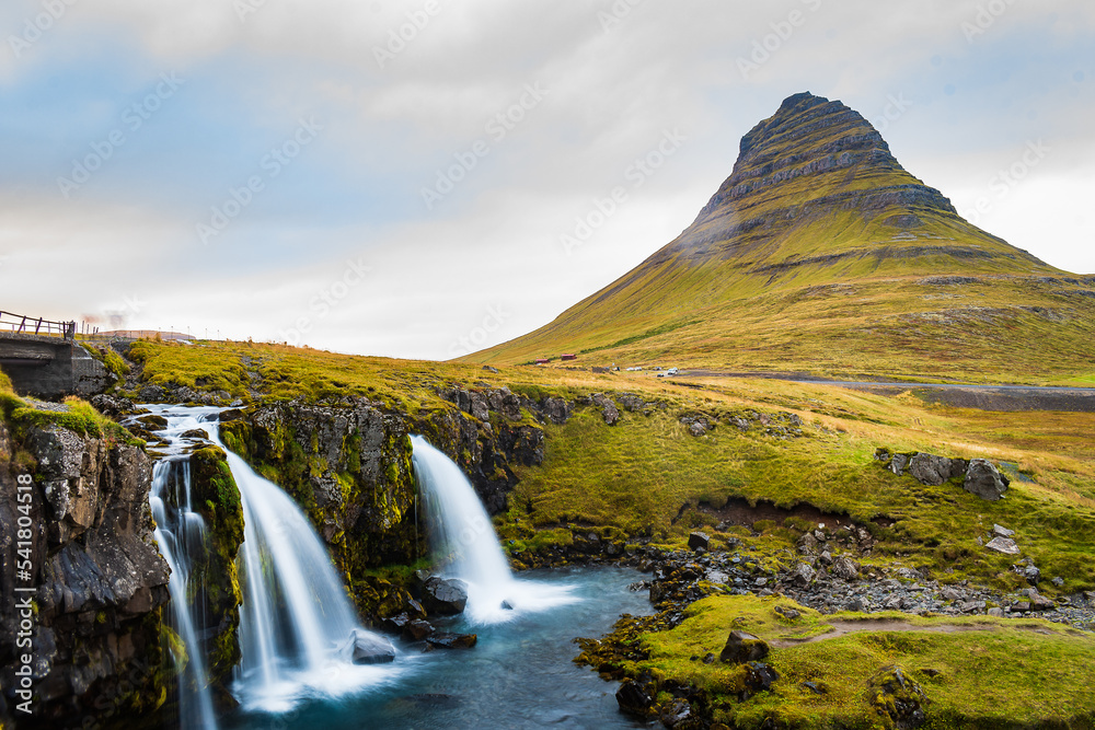 Landscape of the Kirkjufell Mountain and the Kirkjufellsfoss waterfall ...
