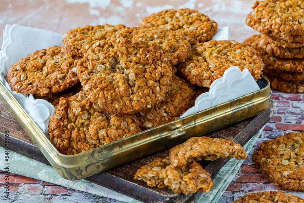 Anzac biscuits - traditional sweet Australian oatmeal and coconut ...
