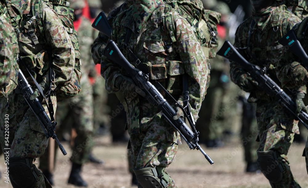 武装したレンジャー隊員（JGSDF army ranger） Stock Photo | Adobe Stock