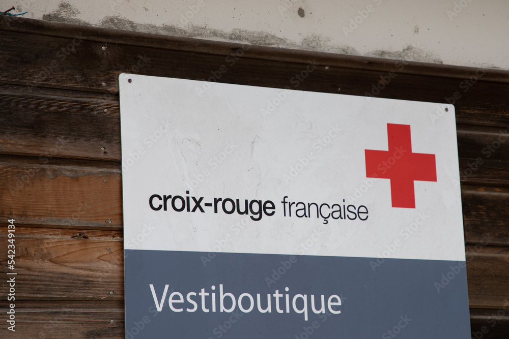 croix-rouge française vestiboutique logo brand and text sign medic red ...