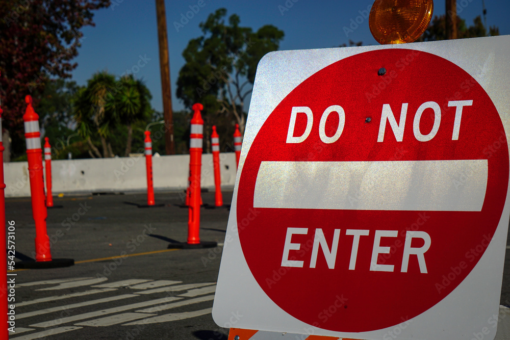Road construction with safety cones and do not enter sign Stock Photo ...
