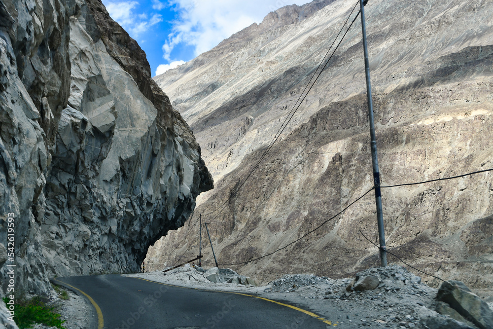 Hunder to Tyakshi, Nubra Valley, Ladakh (India) Also known as Takshi is ...