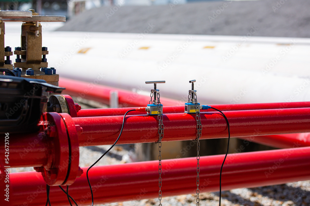 Probe ultrasonic test flowing fire water hydrant pipes are installed ...