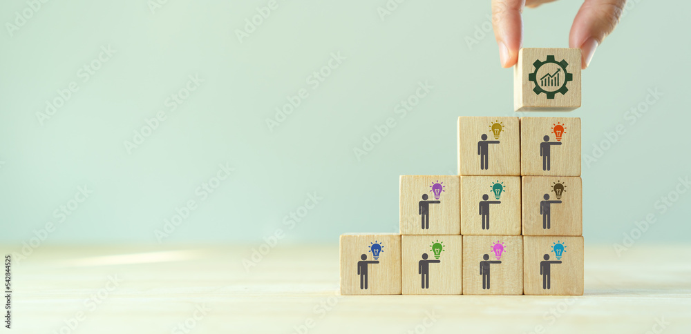 Idea generation and innovation strategy concept. Innovative thinking ...