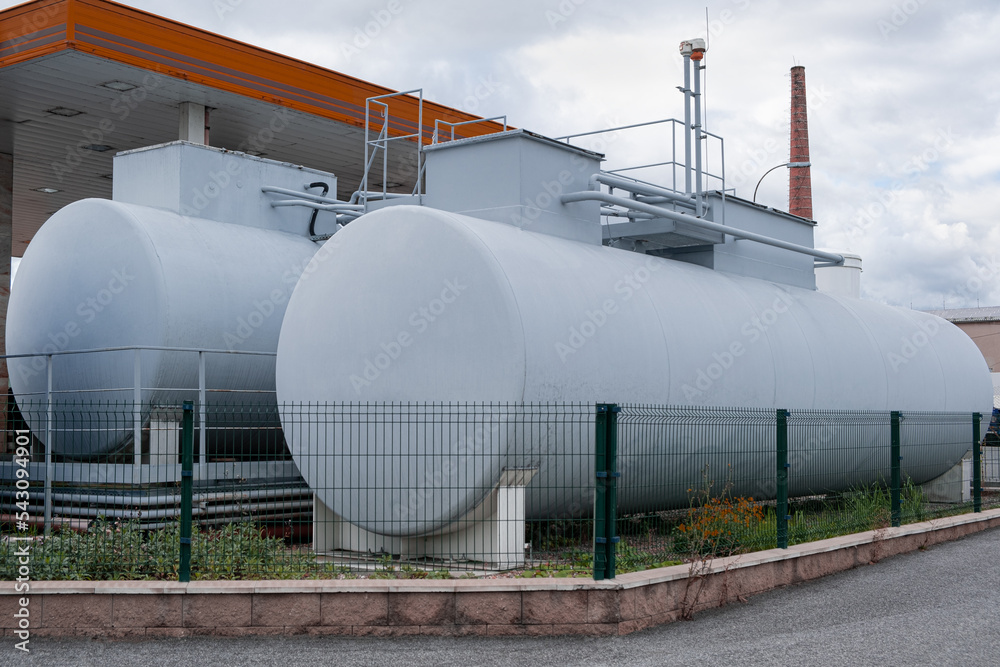 Horizontal cylindrical storage tank container for gas patrol. gray ...