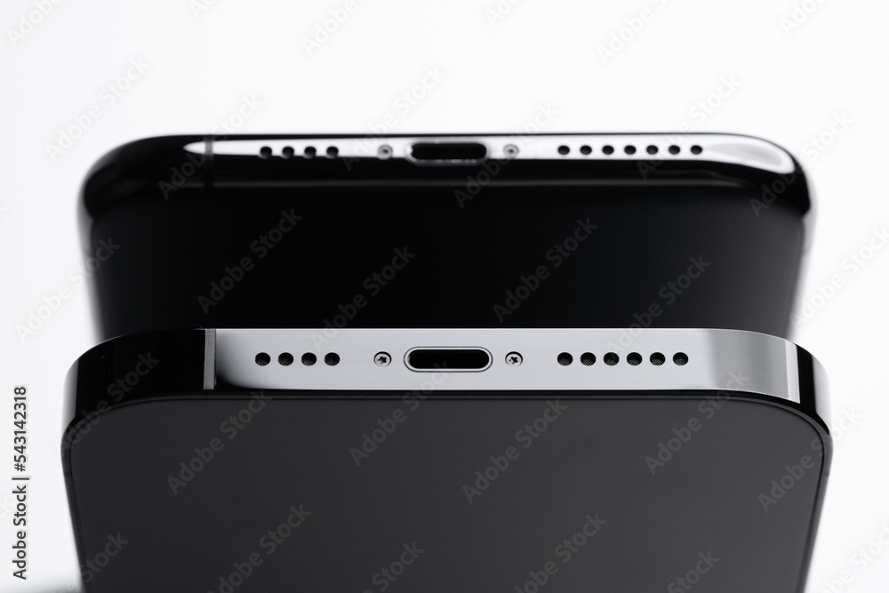 PENANG, MALAYSIA - OCT 10, 2022: Apple iPhone 14 Pro Max vs iPhone 11 ...