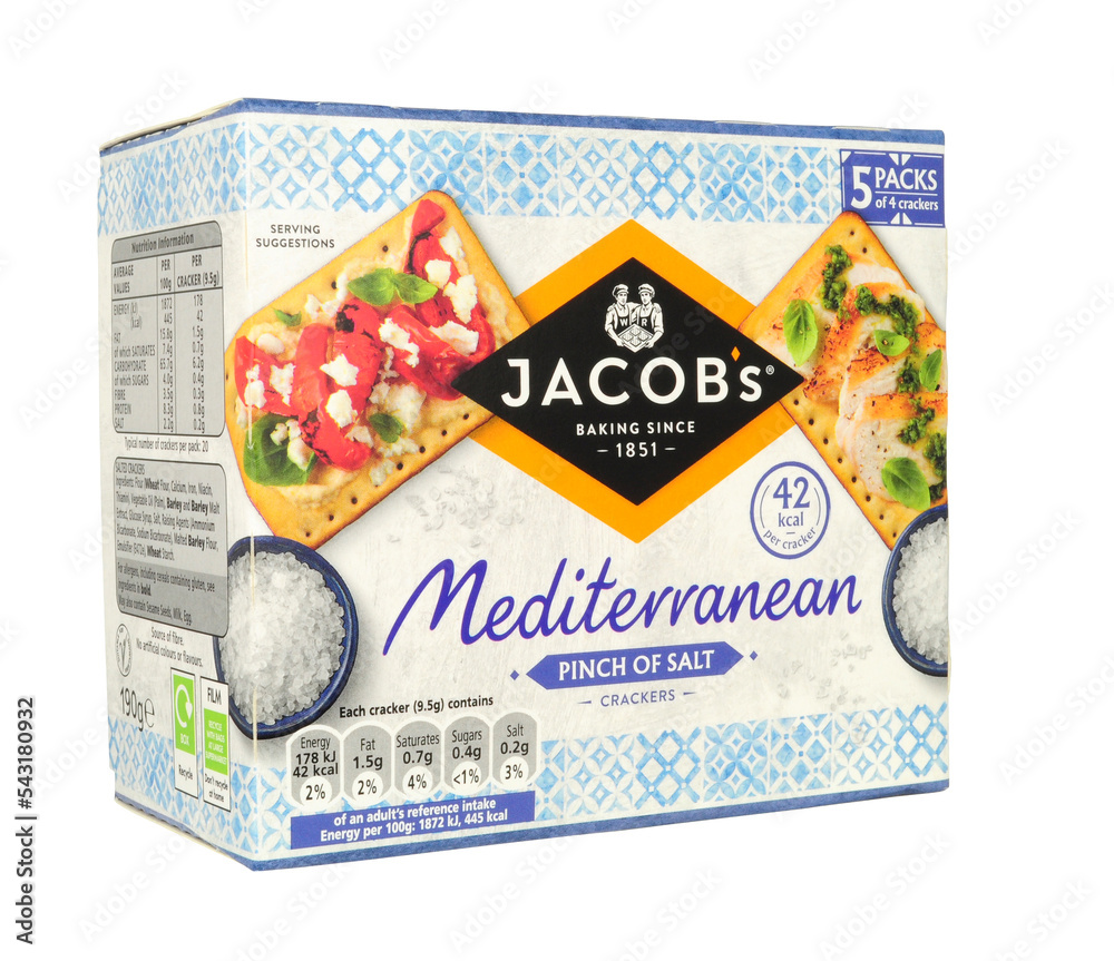 Jacobs Mediterranean crackers with a pinch of salt in a 190g box Stock ...