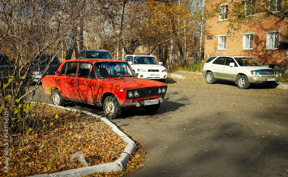kazakhstan, Ust-Kamenogorsk, october 15, 2022: Cars parked in the ...
