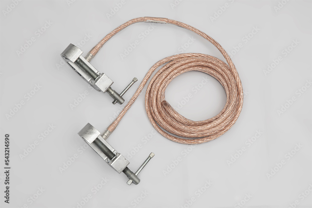 Foto de Portable grounding for switchgears. Grounding is used to ...