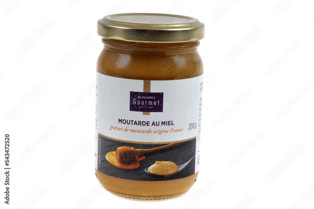 Pot de moutarde au miel de la marque Monoprix Gourmet sur fond blanc ...