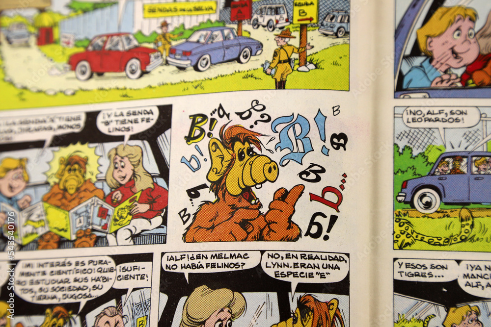 Comic magazine with the characters of the television series of the 80s ...