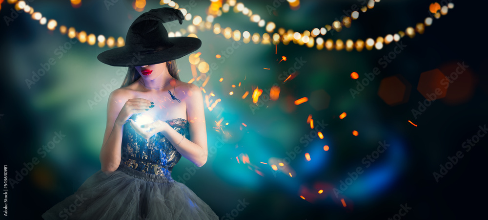 Halloween Witch girl with making witchcraft, magic in her hands, spells ...