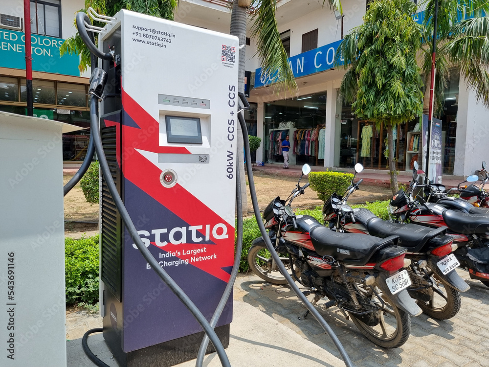 Statiq 60 kw charger as part of India's largest electric vehicle ...