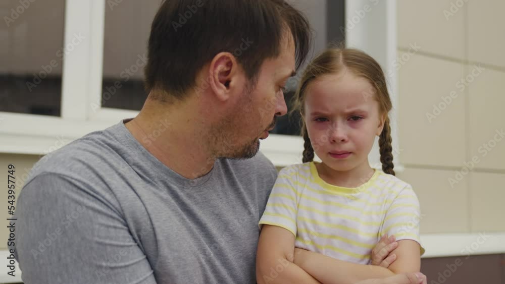 Vídeo do Stock: little girl was offended her dad. conversation between ...