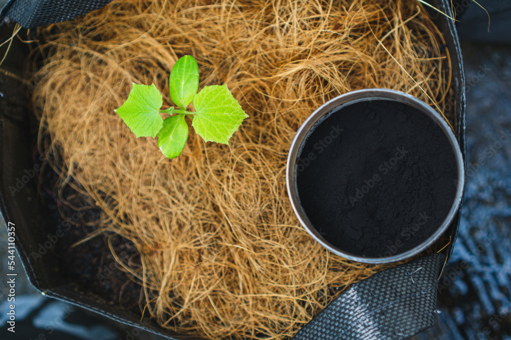 using humate acid for plant as organic fertilizer, rich in humic and ...