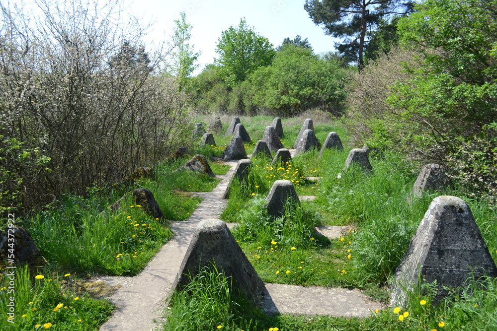 dragon teeth, artillery barrage, bunker, combat state, observation, war ...
