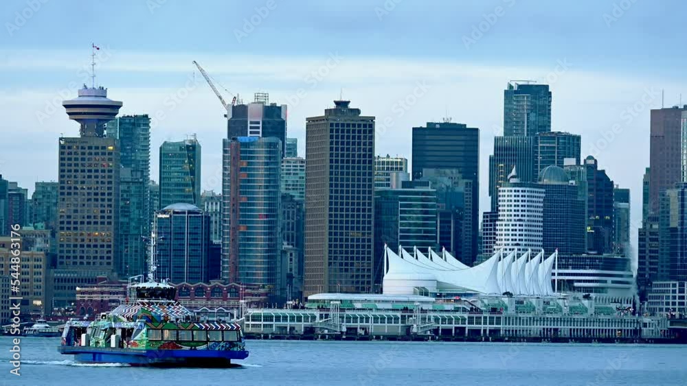 Vidéo Stock Seabus driving in front of Downtown Vancouver 4K 2021 ...
