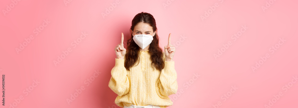 Covid, corona and social distancing concept. Thoughtful sassy girl ...