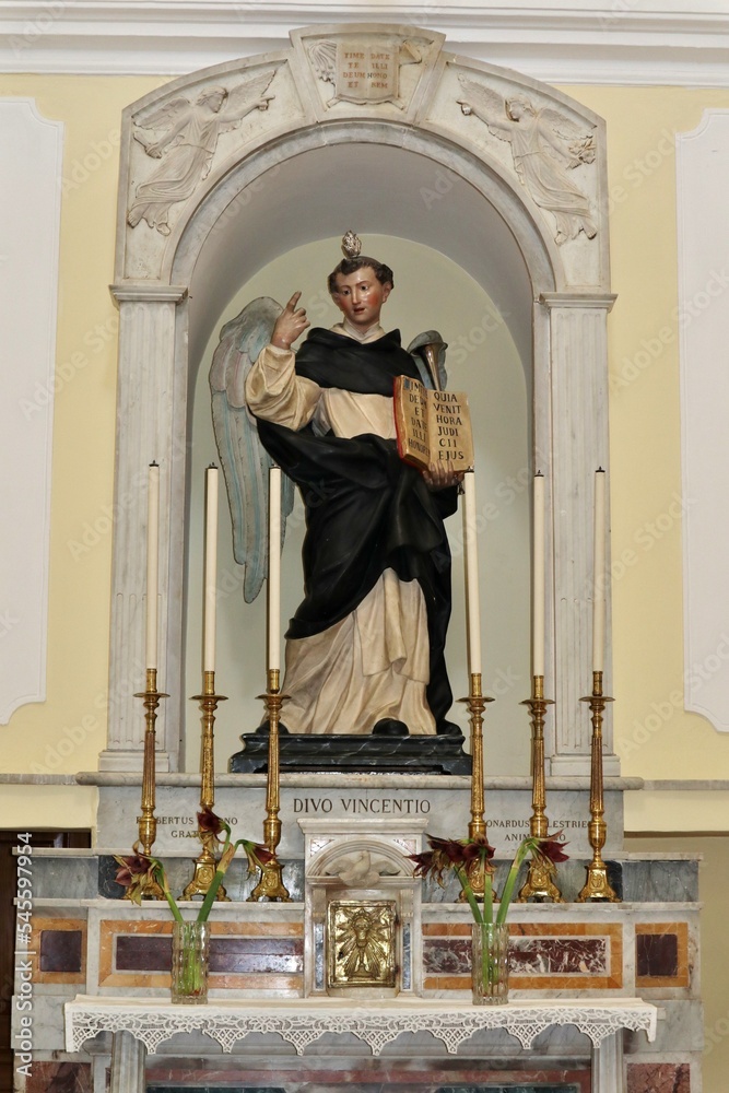 Serrara Fontana - Statua di San Vincenzo nella Chiesa di Santa Maria ...