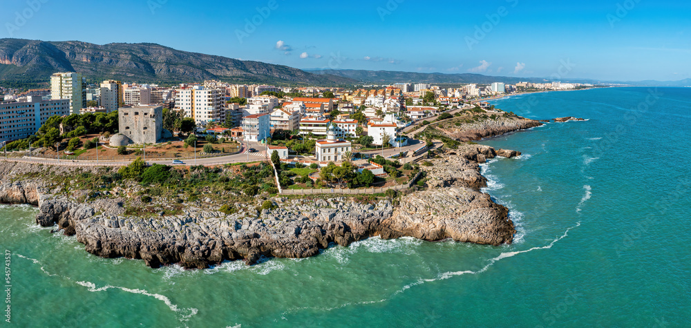 Foto de Coastal Panorama view of Oropesa del Mar, Spain, showing blue ...
