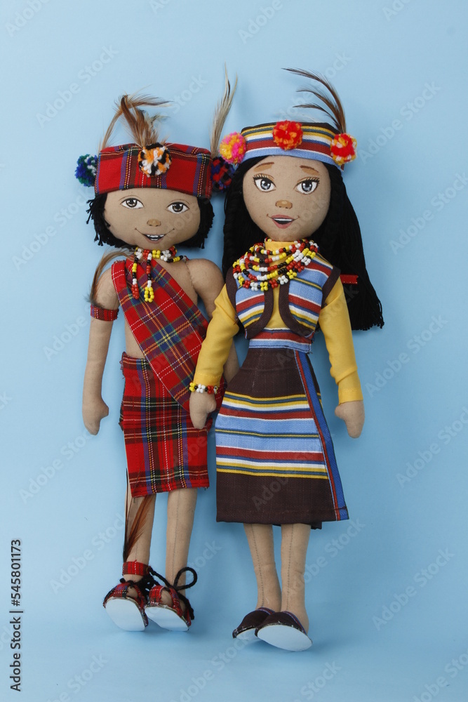 Male and female dolls in traditional indigenous Filipino costume Stock ...