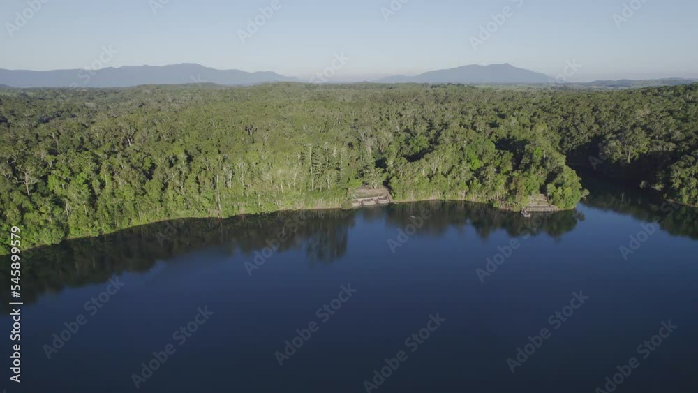Vidéo Stock Volcanic Crater Lake Surrounded By Dense Tropical ...