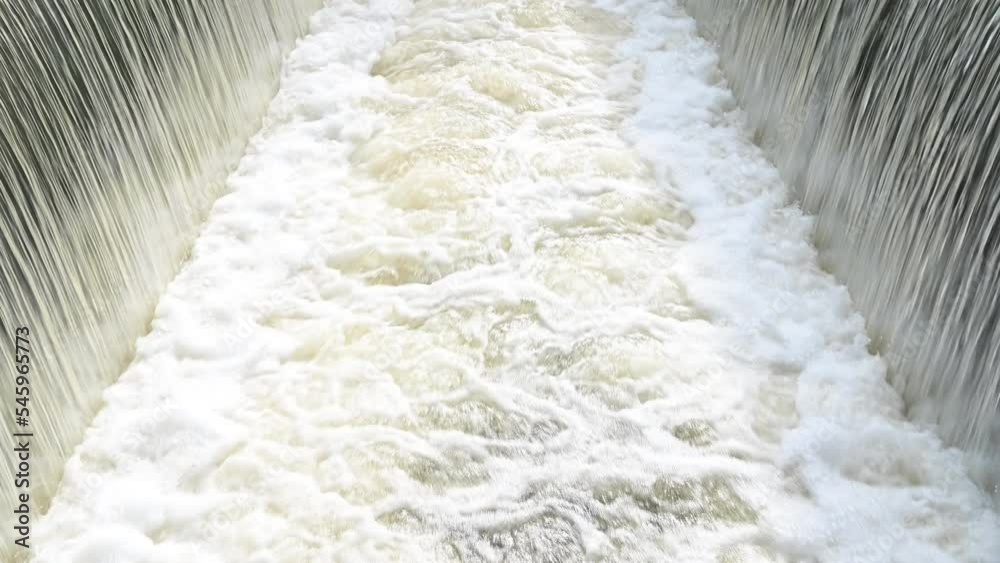 Dam overflow dams in rural areas,During the rainy season, there was a ...