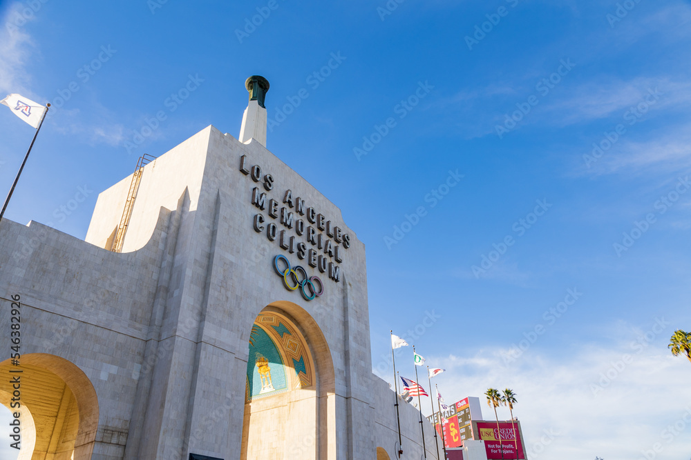 Los Angeles Memorial Coliseum, home to USC football, Olympics and other ...