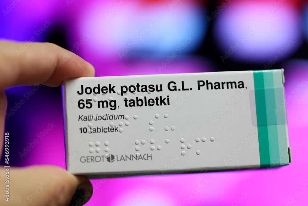 Jodek potasu - tabletki przygotowane do podania osobie napromieniowanej ...