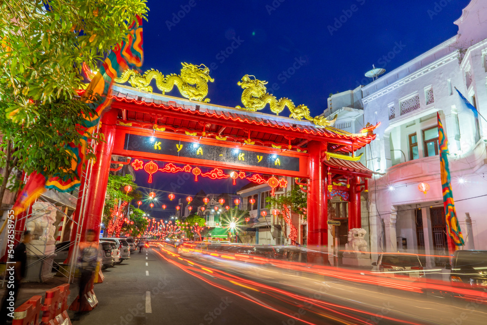 The entrance gate to the old China Town area on Jalan Kembang Jepun ...
